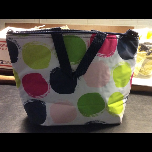 thirty-one | Bags | Thirty One Crossbody Thermal Tote | Poshmark